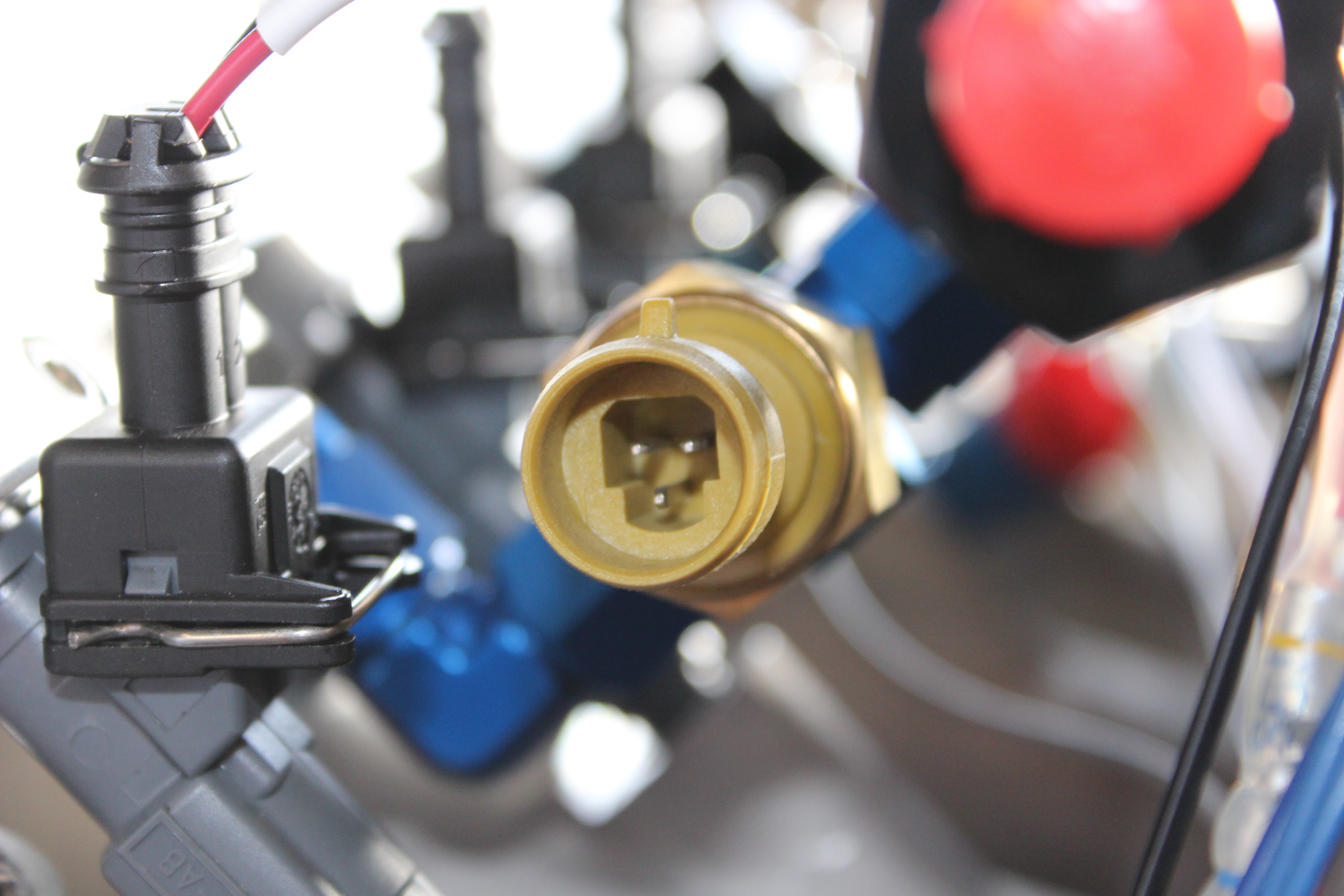 Fuel Pressure Sensor Placement and Wiring – Junk Yard Zetec